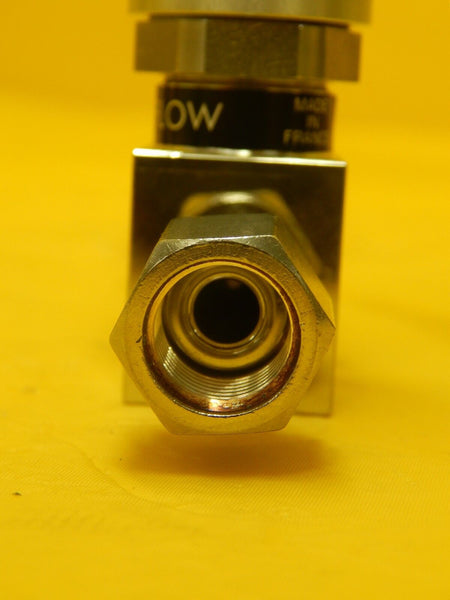 Qualiflow 03M04 F HF Series On Off Valve Lot of 4 ASM Epsilon 3000 Use ...